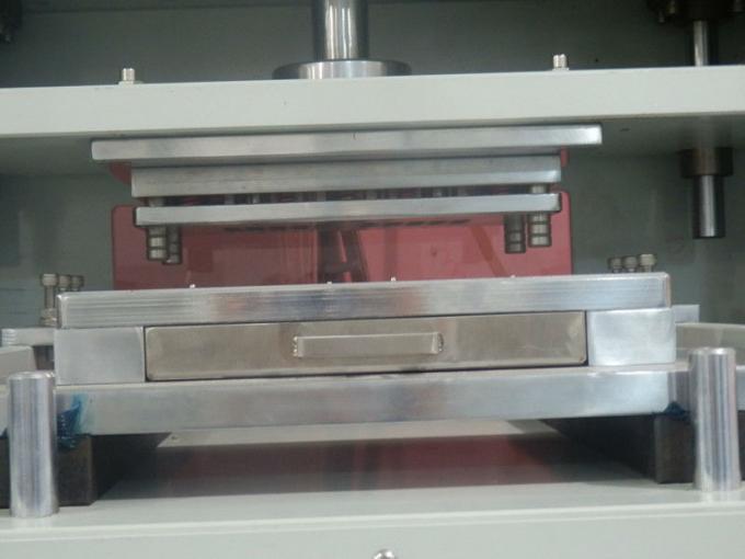 Professional Economical FPC / PCB Singulation Machine With Punching Mold
