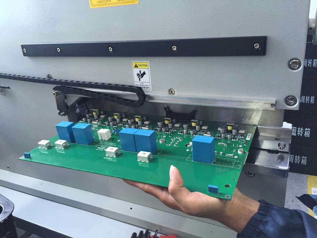Low Stress PCB V Cut Machine for Solder Crack and Precision Component ...